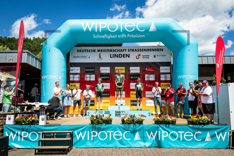 KUNZ Greata, BRENDEL Clara, PLAMP Martje: National... Photo